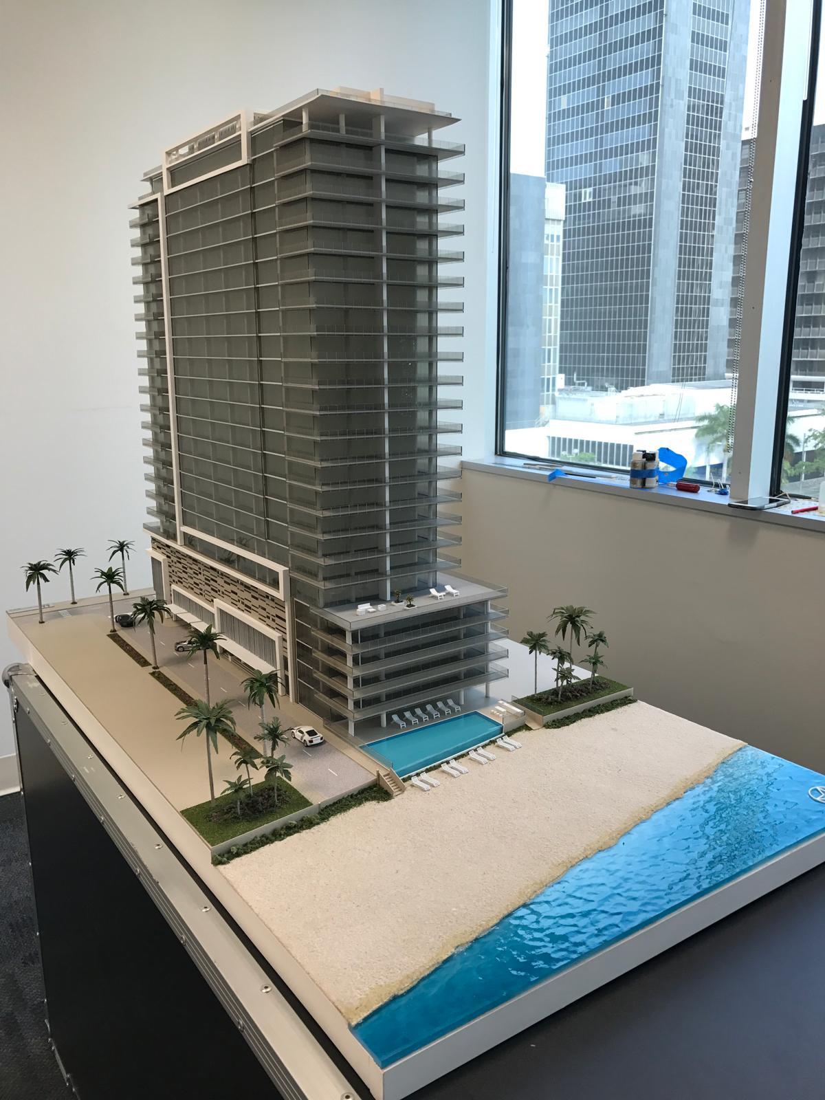 Traveling Scale Models - Architectural Scale Model Builder